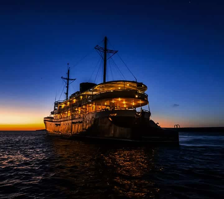 Astro-Tourism: Experience Stargazing Tours with Quasar Expeditions